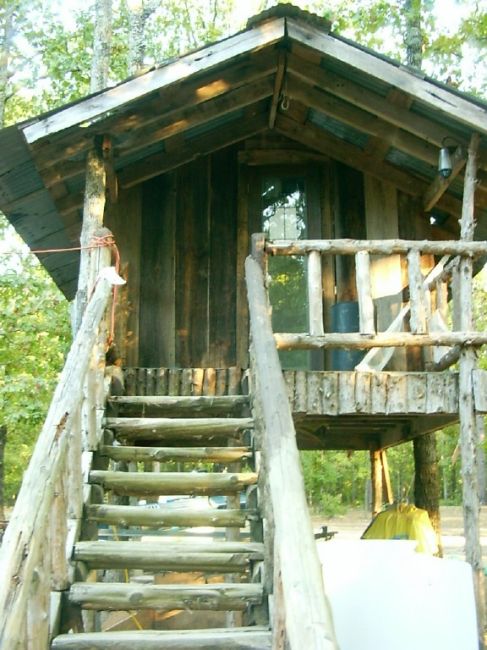 The Treehouse Guide - USA treehouse list